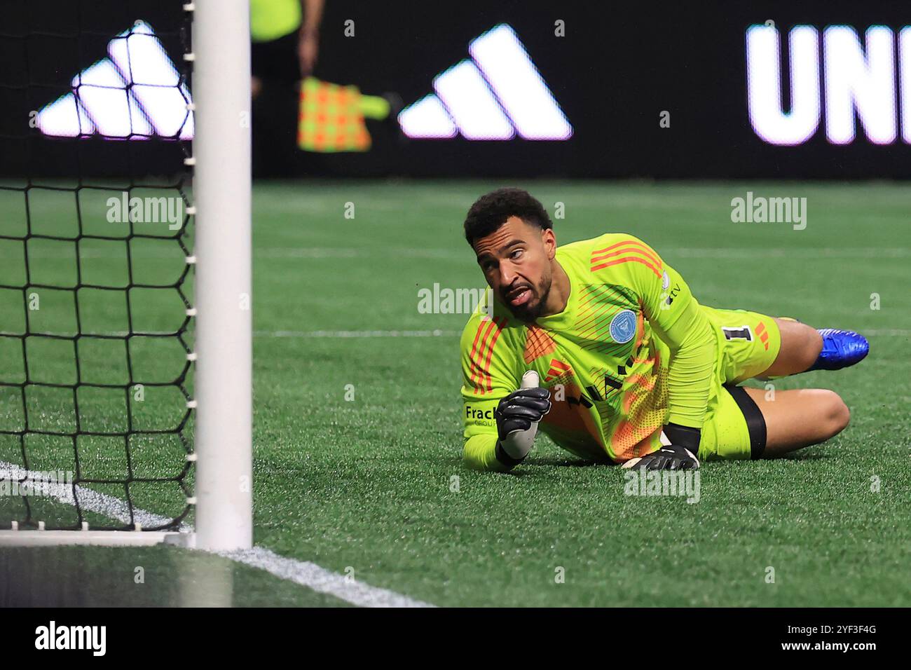 ATLANTA, GA - NOVEMBER 02: Inter Miami goalkeeper Drake Callender #1 ...
