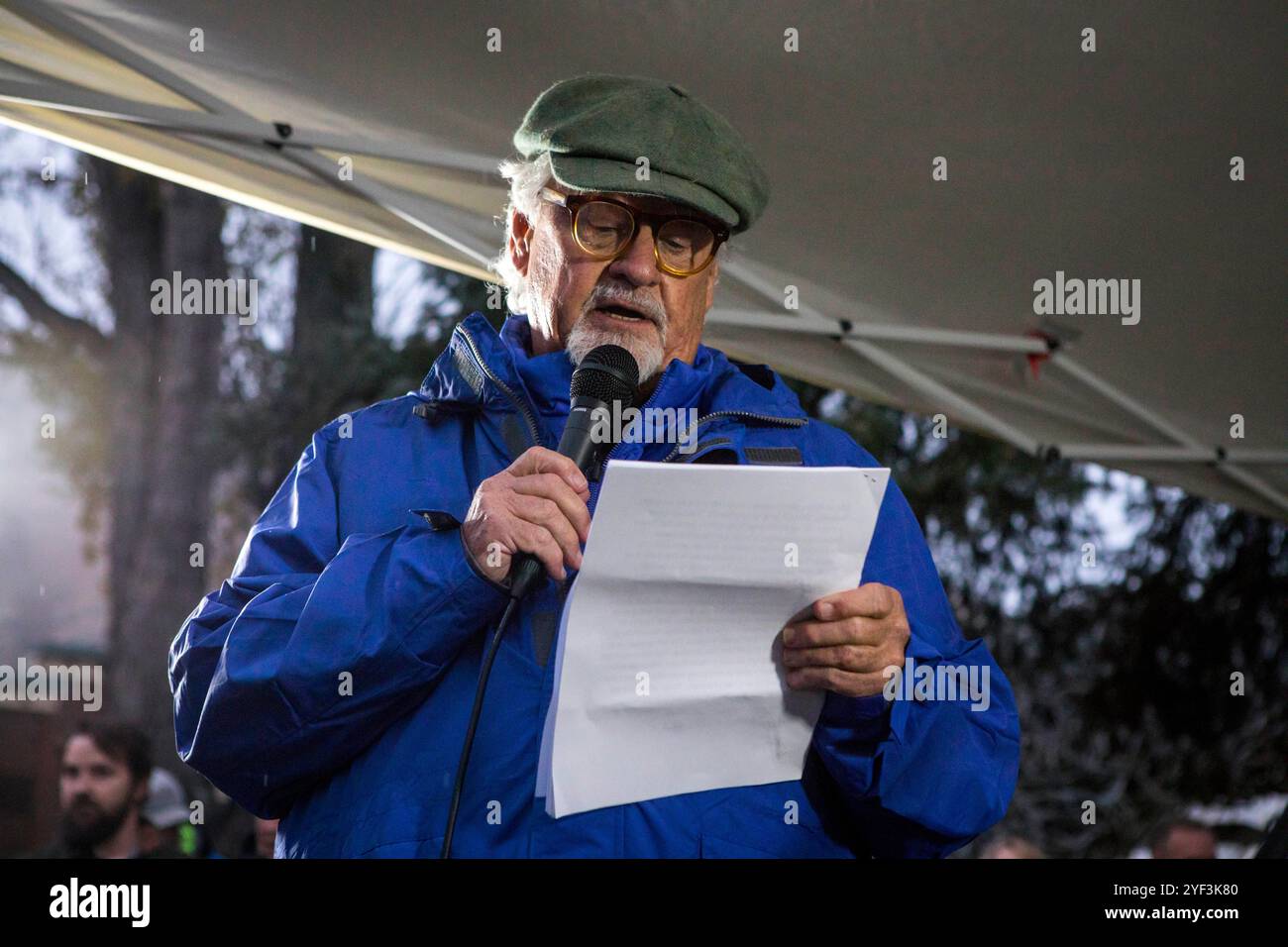 Wildlife photographer Thomas Mangelsen, who captured photos of grizzly ...