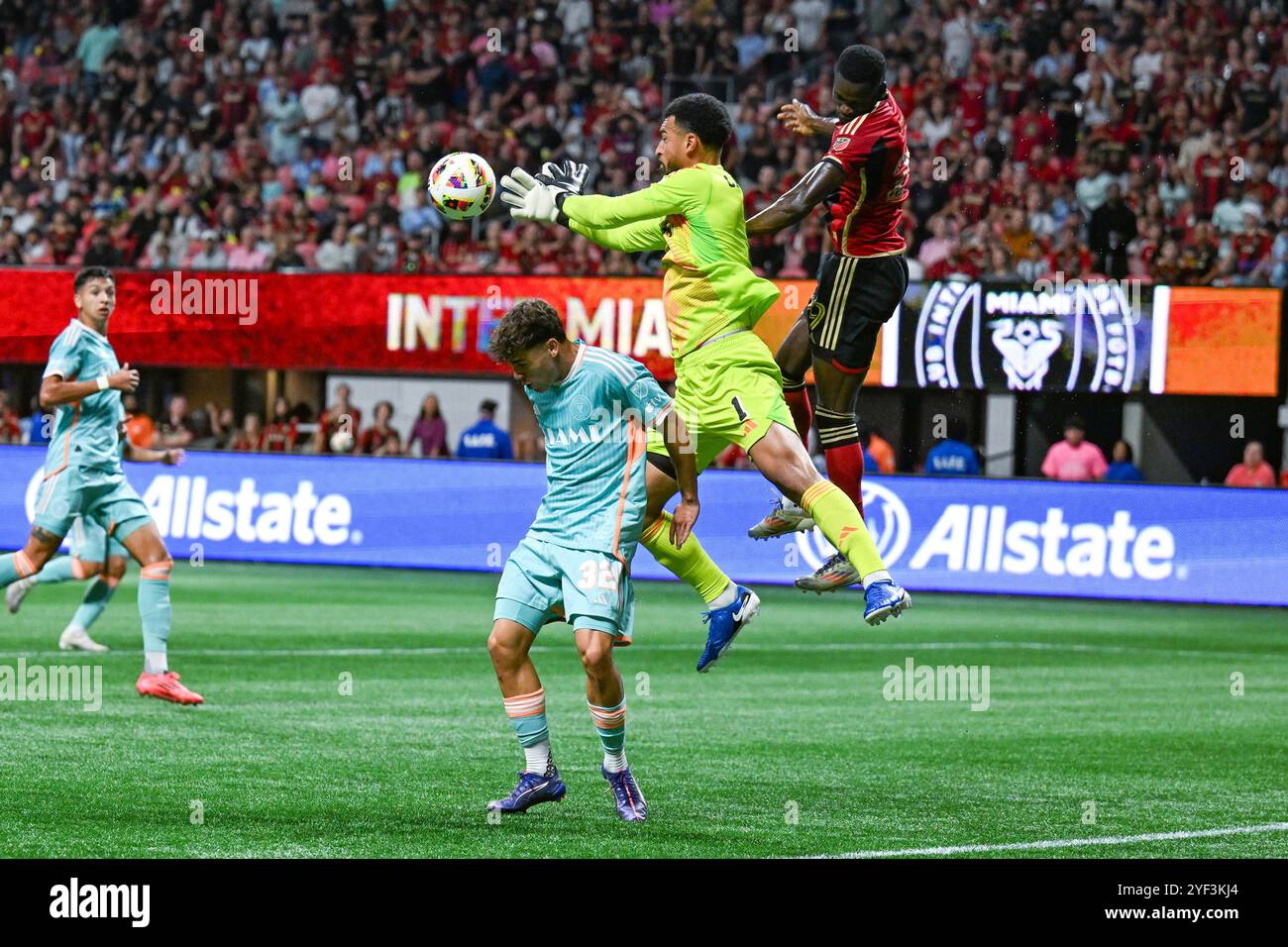 ATLANTA, GA – NOVEMBER 02: Inter Miami goalkeeper Drake Callender (1 ...