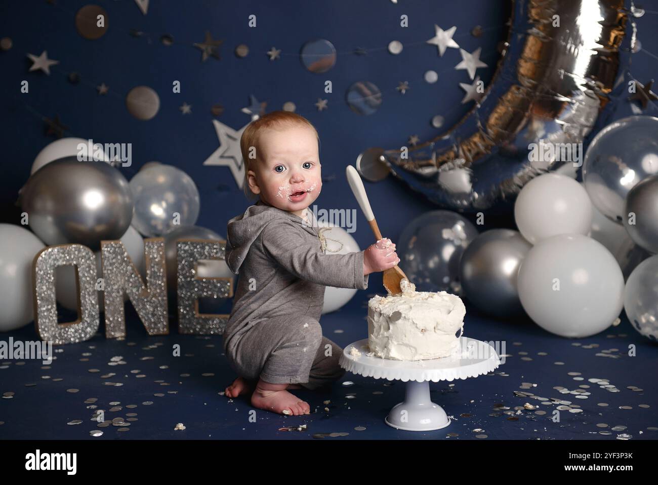 Birthday baby hi-res stock photography and images - Alamy