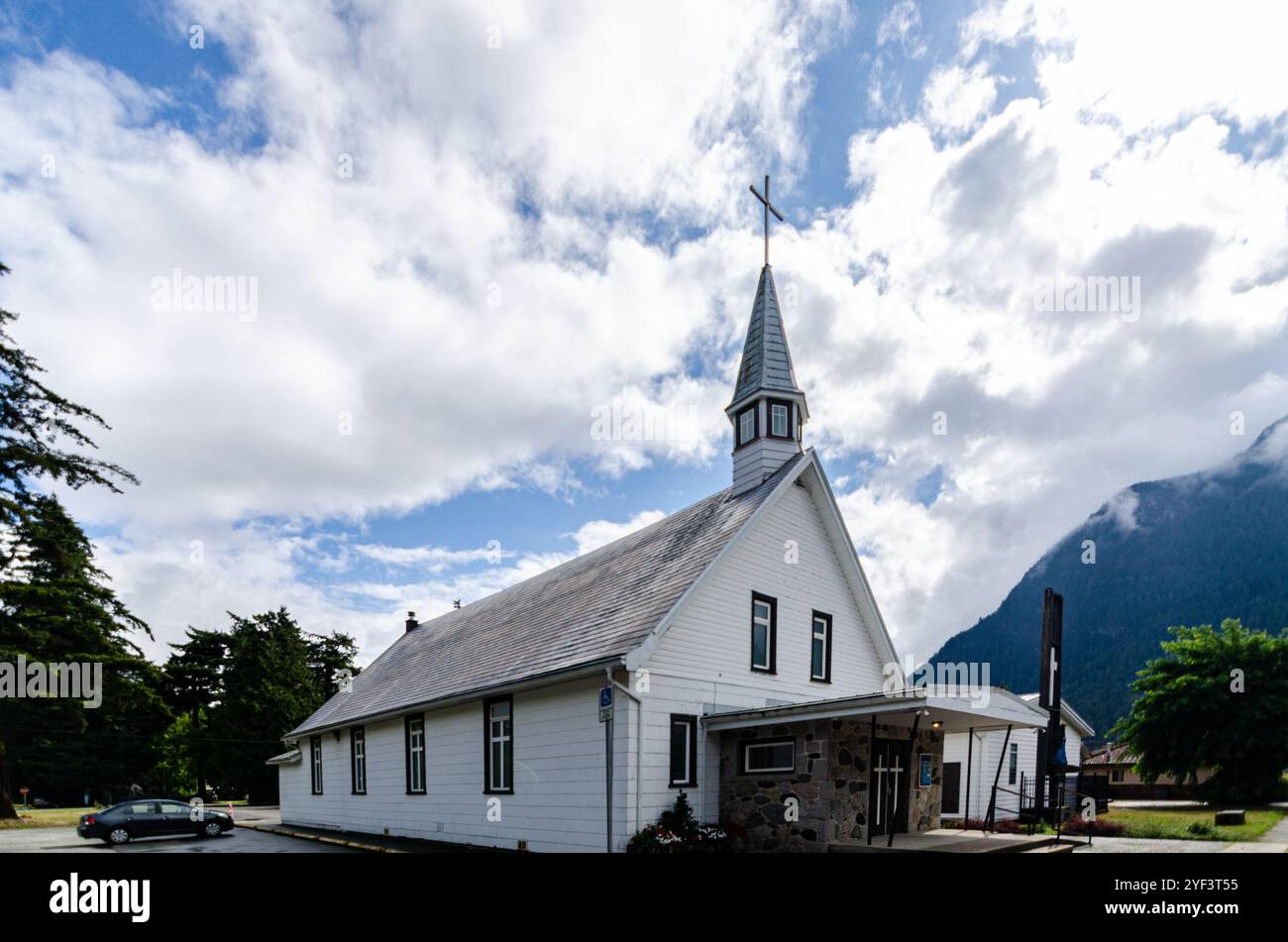 Our Lady of Good Hope Roman Catholic Church in Hope, British Columbia ...