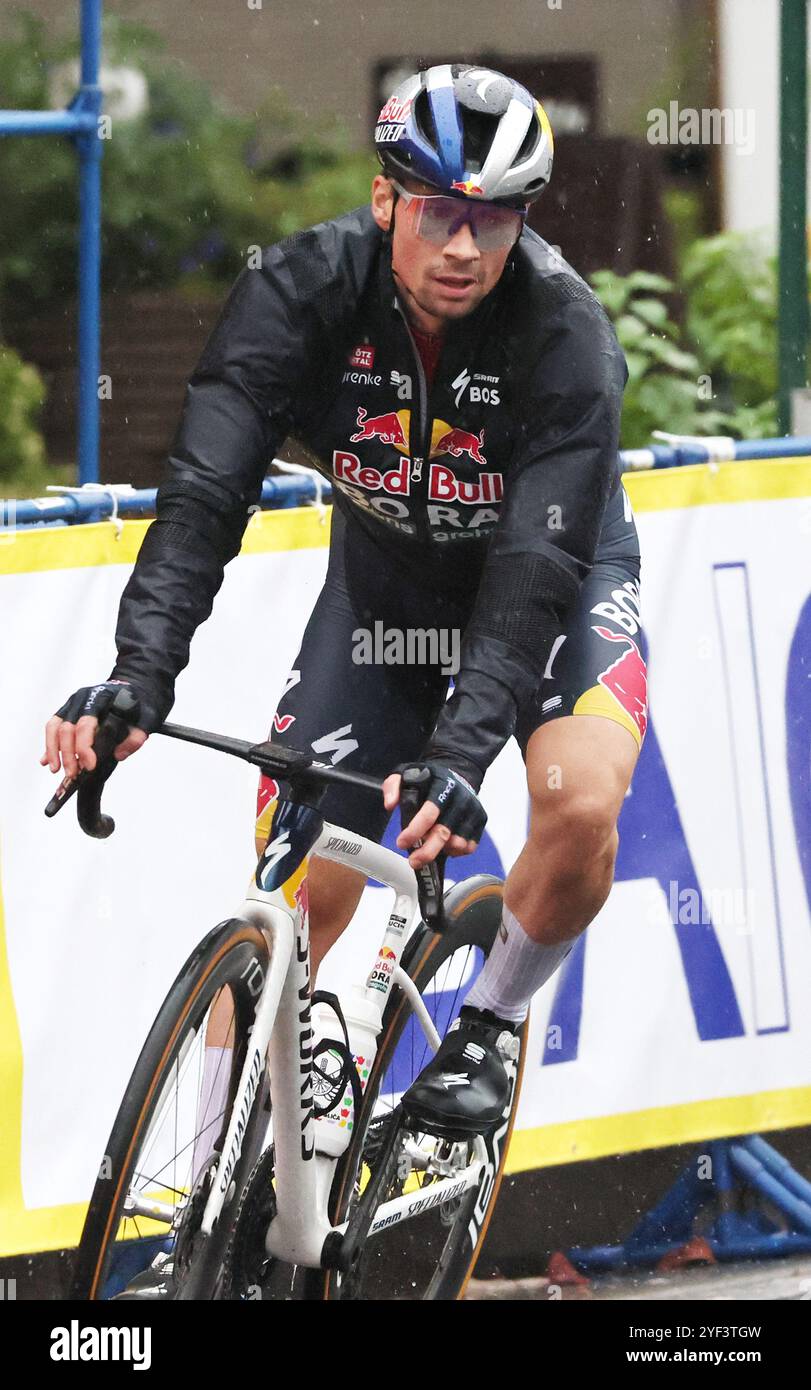 Saitama, Japan. 2nd Nov, 2024. Slovenian cyclist Primoz Roglic of Red ...