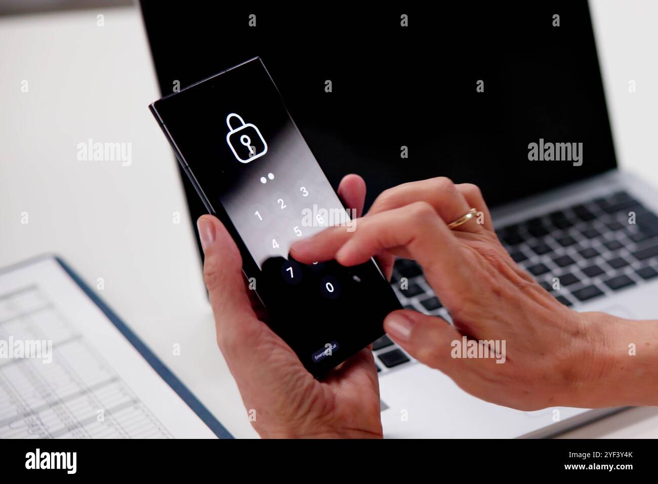Banking login password pin hi-res stock photography and images - Alamy