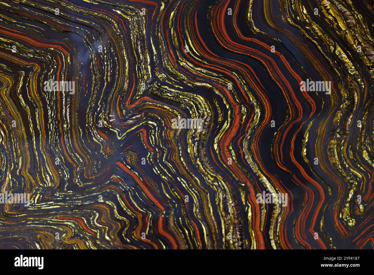Dark bands of iron oxide hi-res stock photography and images - Alamy