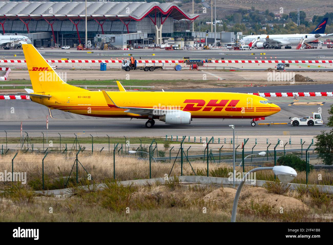 Carguero comercial hi-res stock photography and images - Alamy