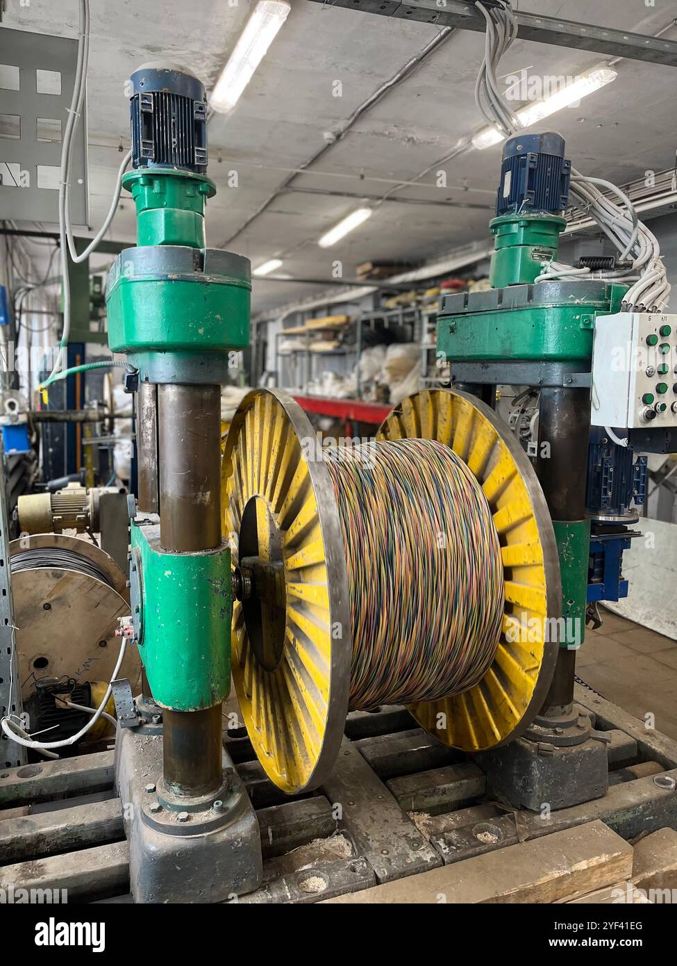 Cross section of high-voltage cable High quality photo Stock Photo - Alamy