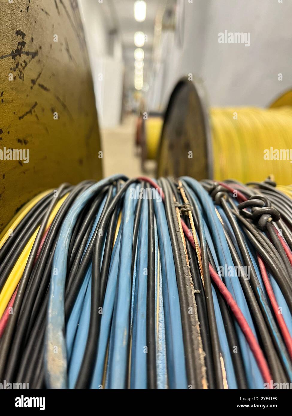 Cross section of high-voltage cable High quality photo Stock Photo - Alamy