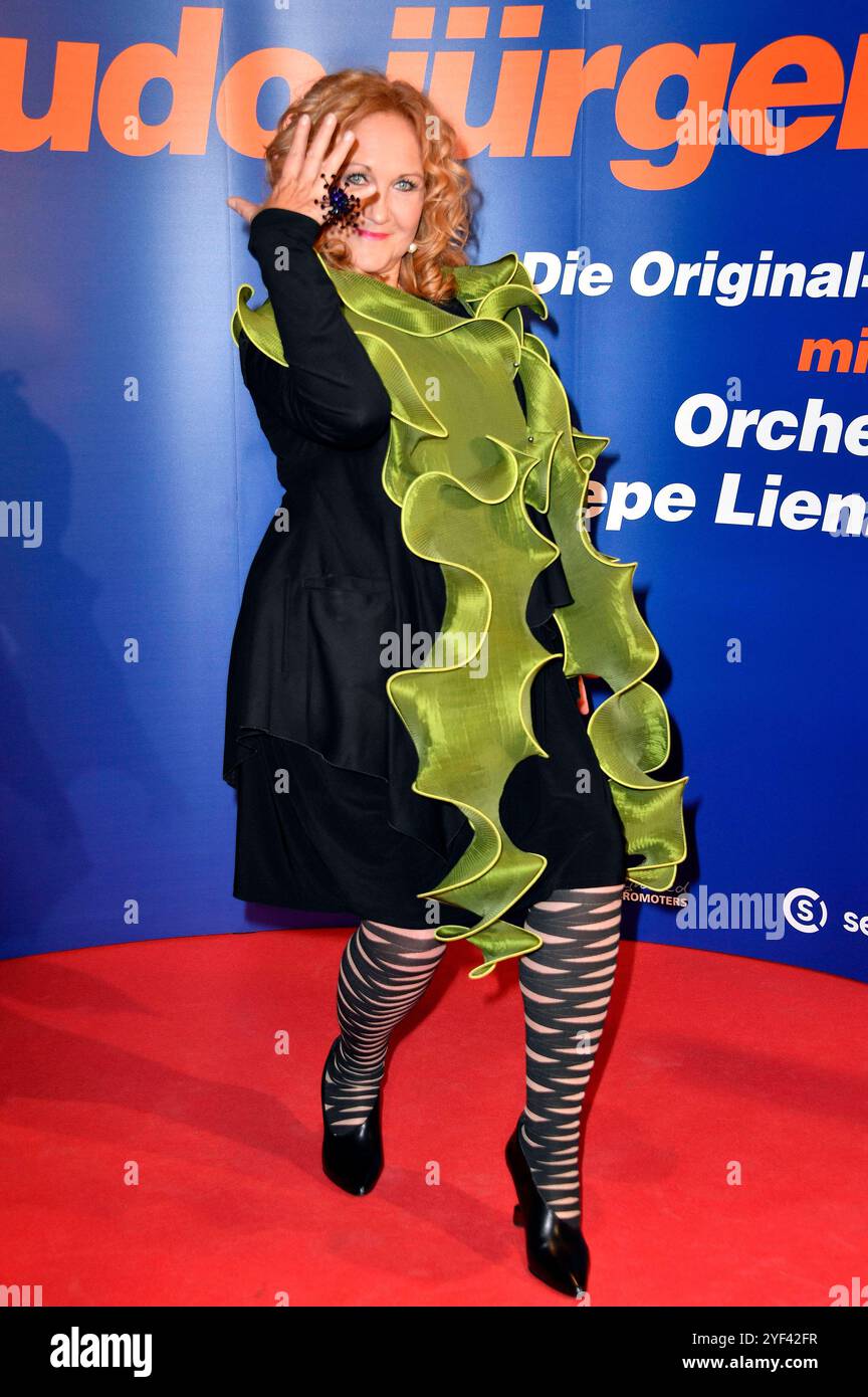 Simone Kermes bei der Premiere der Show Da Capo Udo Jürgens in der Uber ...