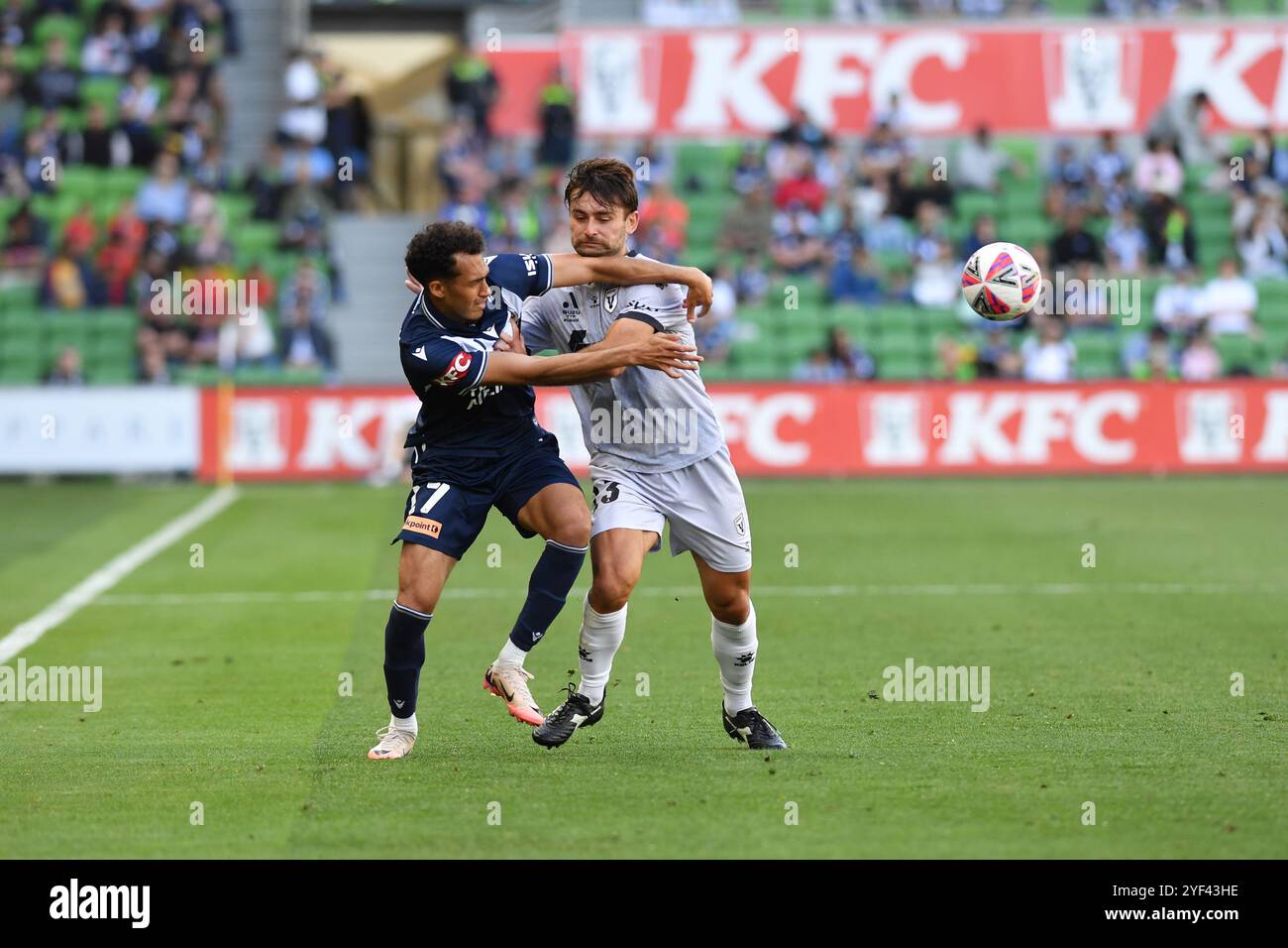 Australian soccer player ivan vujica hi-res stock photography and ...