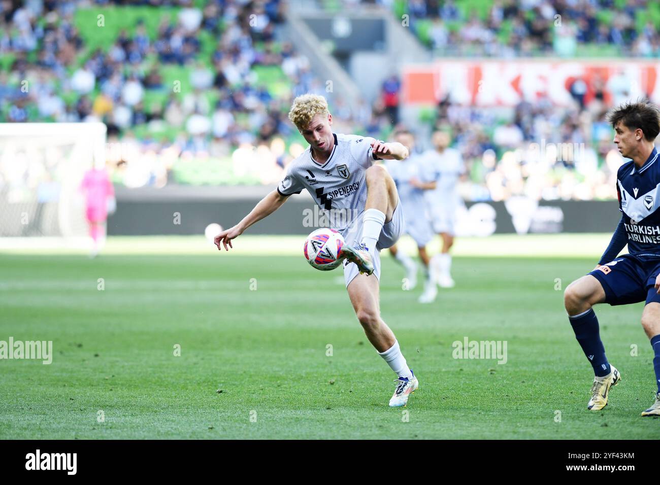 Australian soccer player jed drew hi-res stock photography and images ...