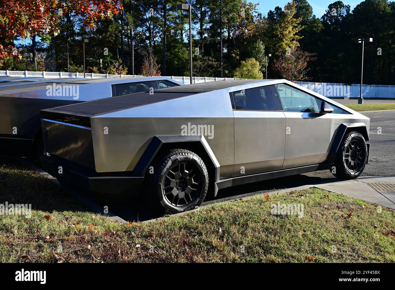 Tesla cybertruck parked hi-res stock photography and images - Alamy