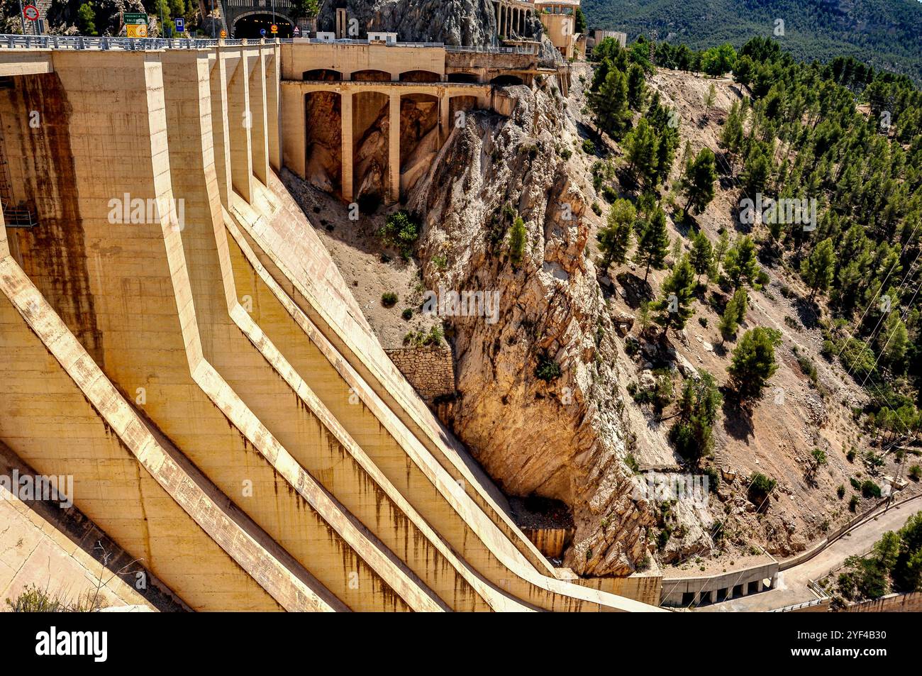 Gravity Dam of the Contreras Reservoir Supplying Water to the Júcar ...