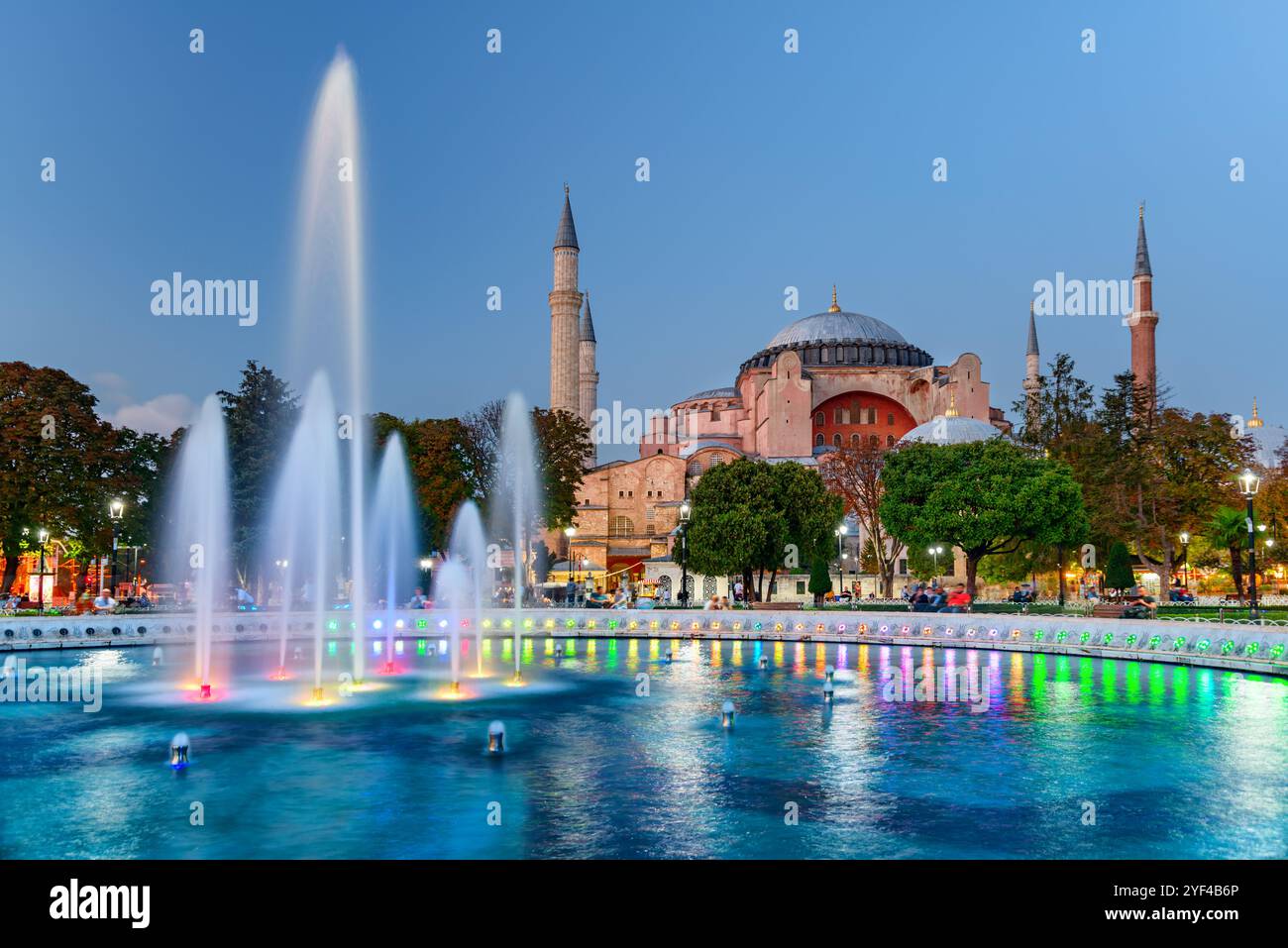 Fountain at Sultanahmet Square and the Hagia Sophia in Istanbul Stock ...