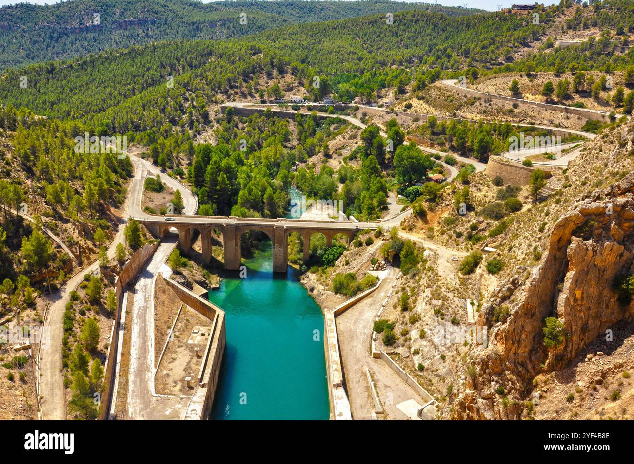 Contreras or Cabriel Bridge by Civil Engineer Lucio del Valle on the ...