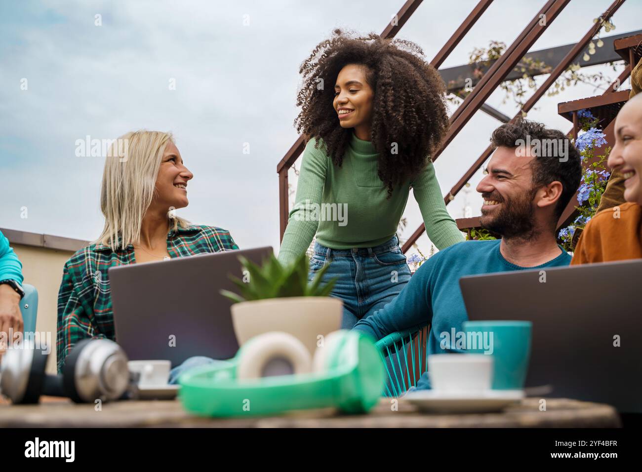 Nomadic workspace hi-res stock photography and images - Alamy