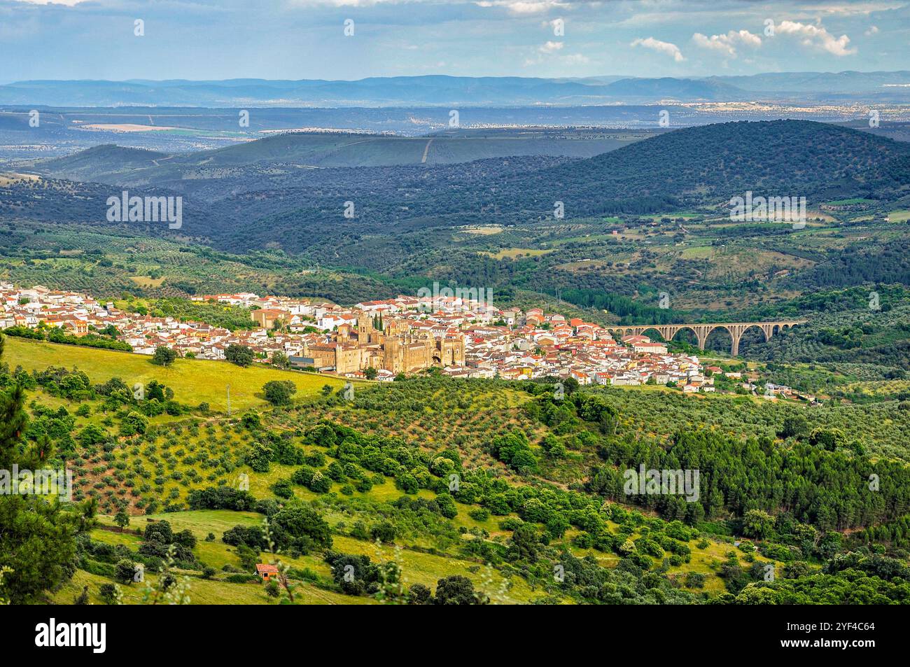 Altamira mountains hi-res stock photography and images - Alamy