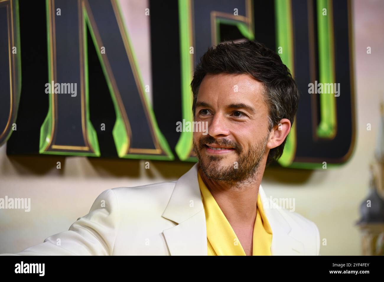 Sydney, Australia. 03rd Nov, 2024. Wicked cast member Jonathan Bailey ...