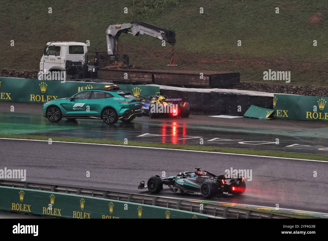 Franco colapinto f1 brazilian gp crash hi-res stock photography and ...