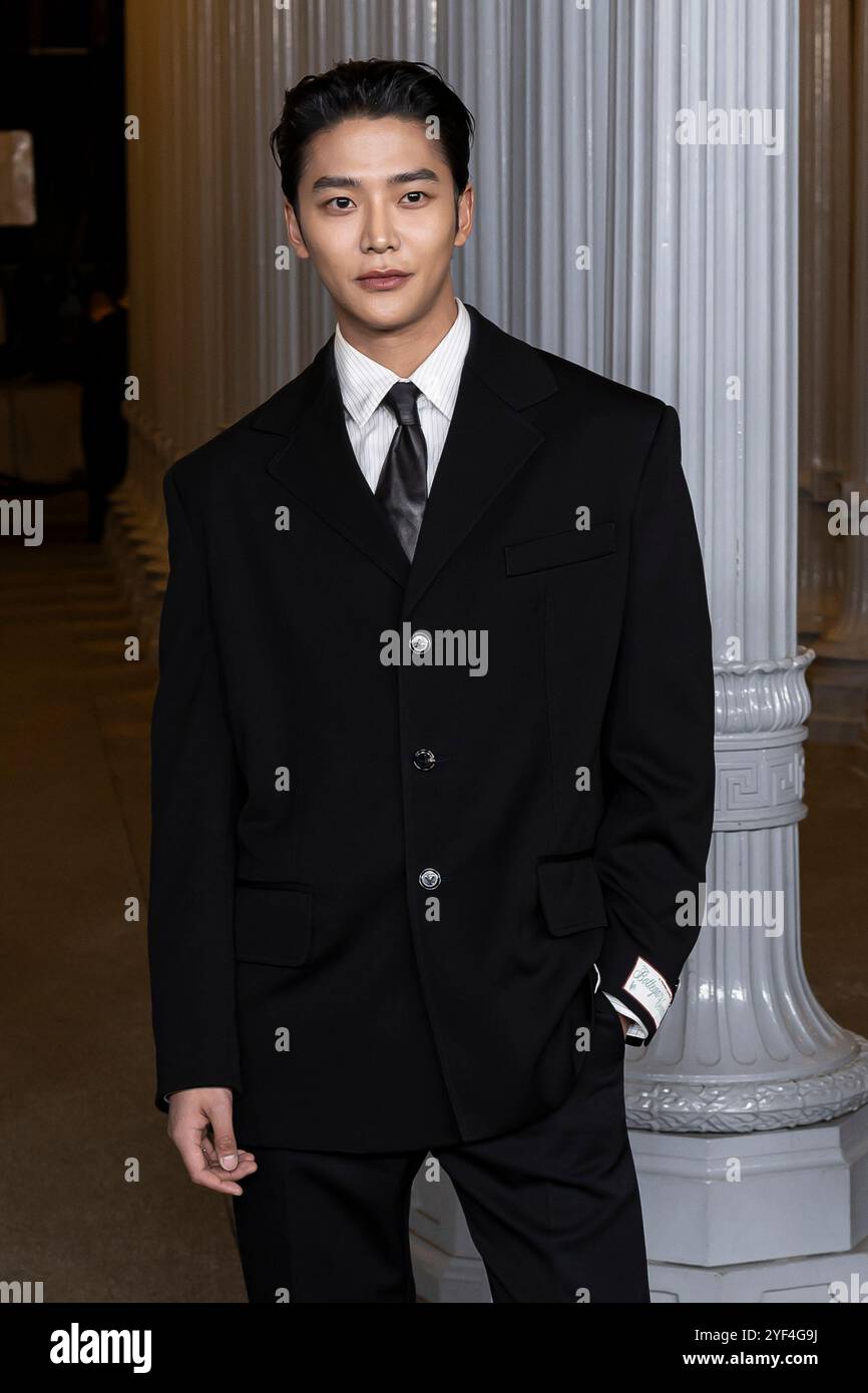 Los Angeles, USA. 02nd Nov, 2024. Rowoon attends the arrivals of the ...