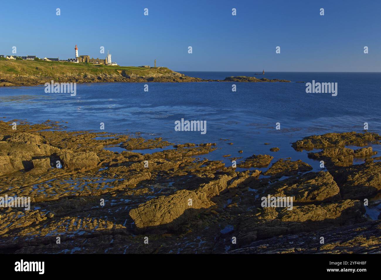 Phare de Saint Mathieu, lighthouse with monastery ruins and coastal ...