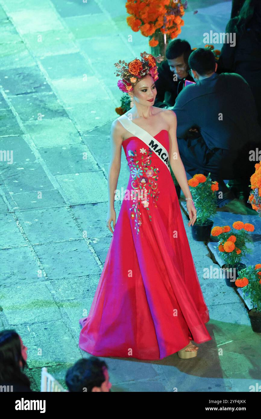 Miss Universe Catrinas Gala Catwalk Miss Macau Cassandra Chiu walks on ...