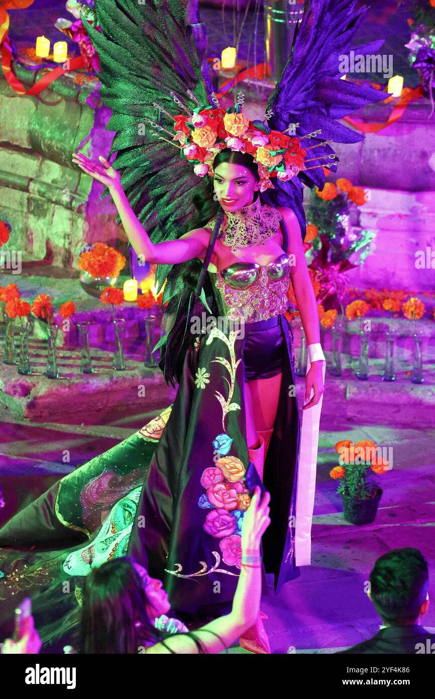 Miss Universe Catrinas Gala Catwalk Miss Dominican Republic Celinee ...