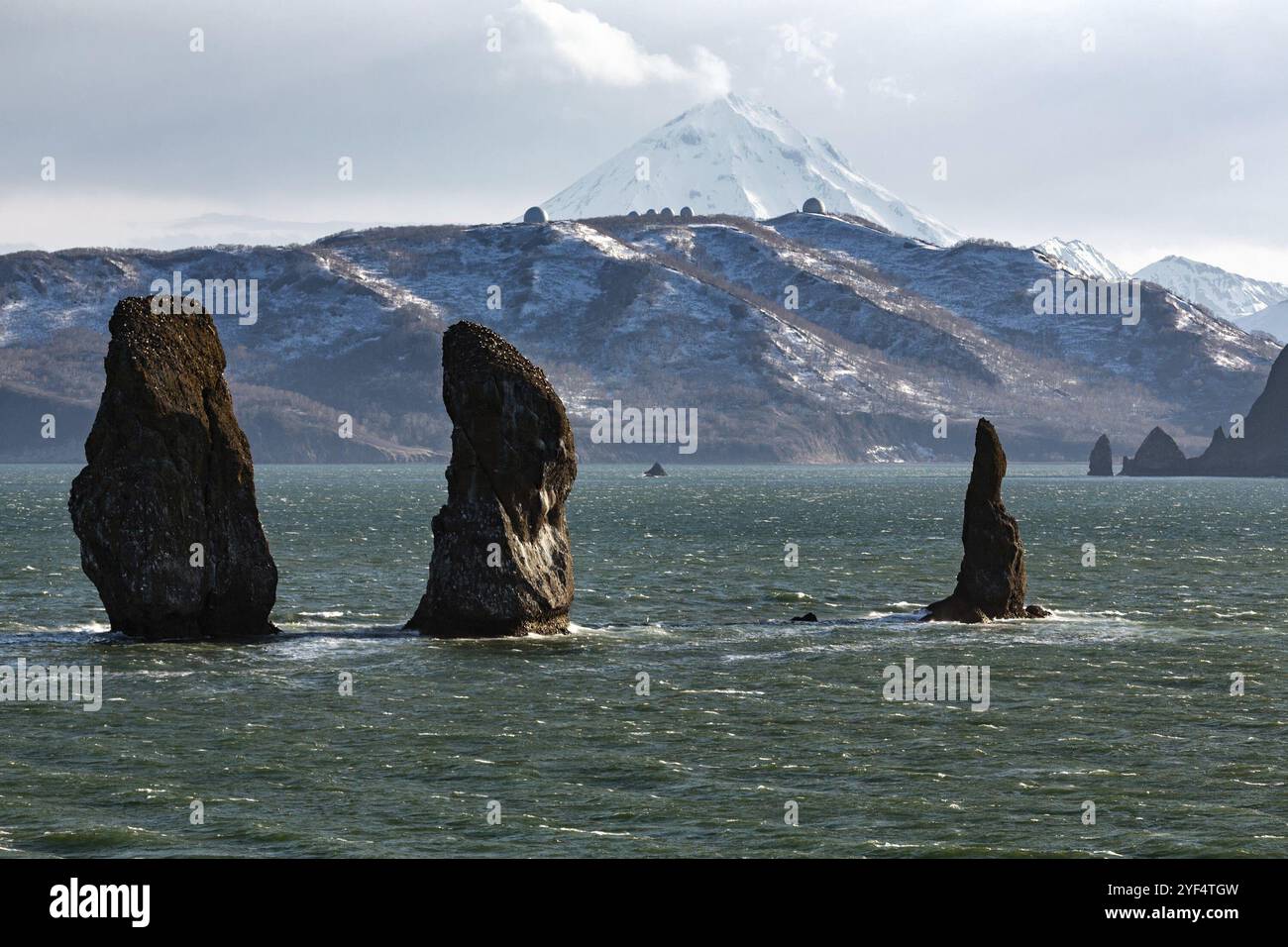 Islands three brothers pacific coast hi-res stock photography and ...