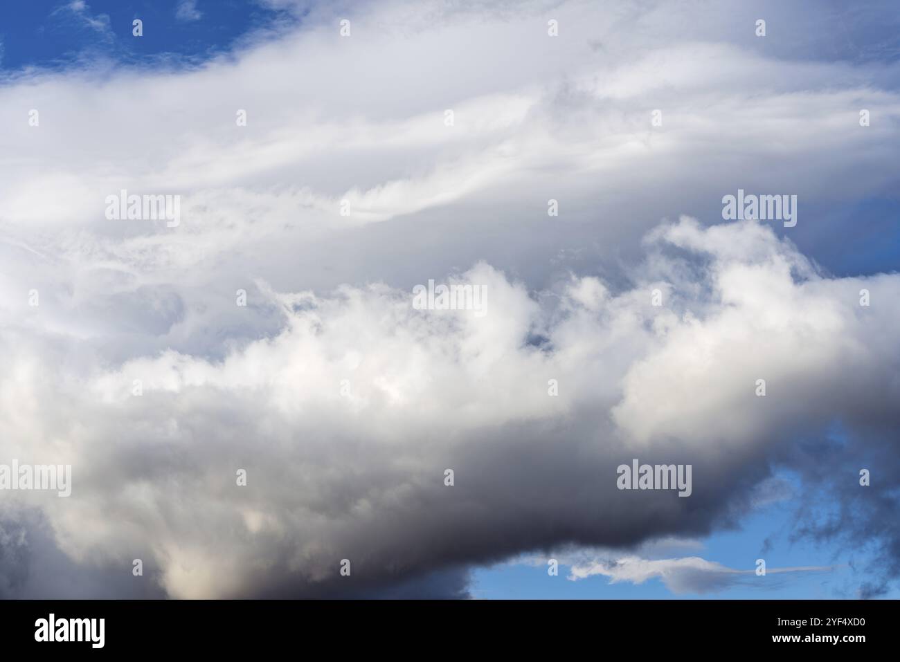 Thunderstorm in sky before rains hi-res stock photography and images ...