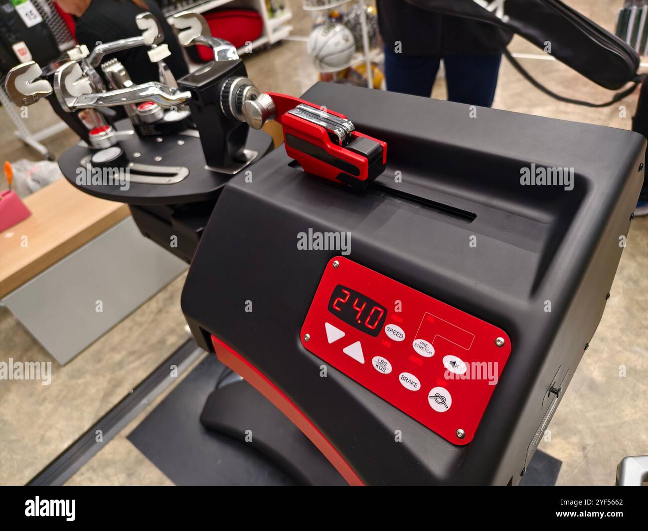 Stringing tension hi-res stock photography and images - Alamy