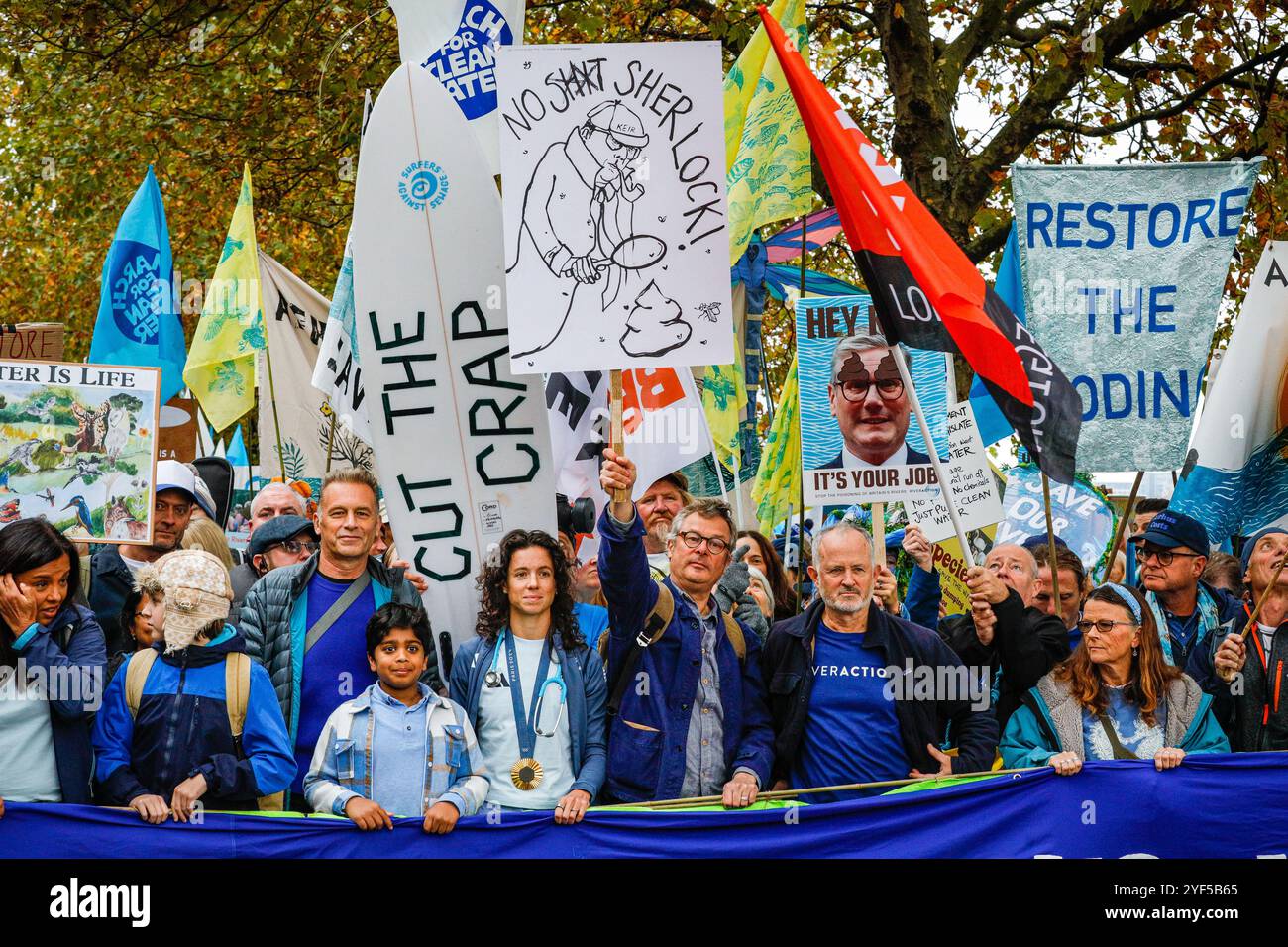 London, UK. 03rd Nov, 2024. Liz Bonnin, TV presenter, Chris Packham ...