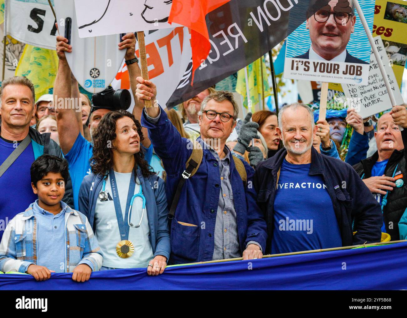 London, UK. 03rd Nov, 2024. Liz Bonnin, TV presenter, Chris Packham ...