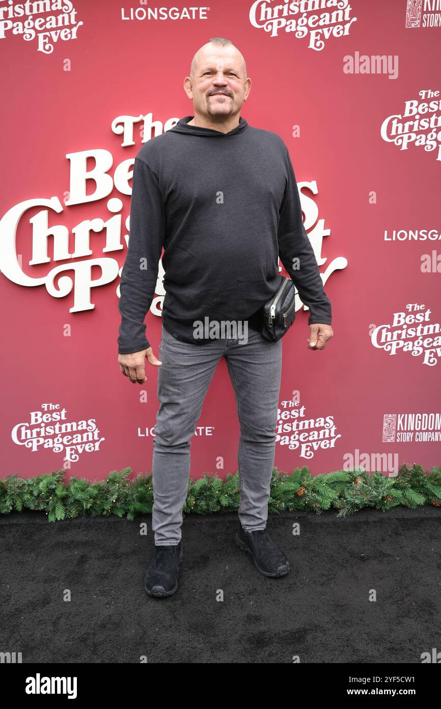 LOS ANGELES, CA - NOVEMBER 02: Chuck Liddell at "The Best Christmas ...