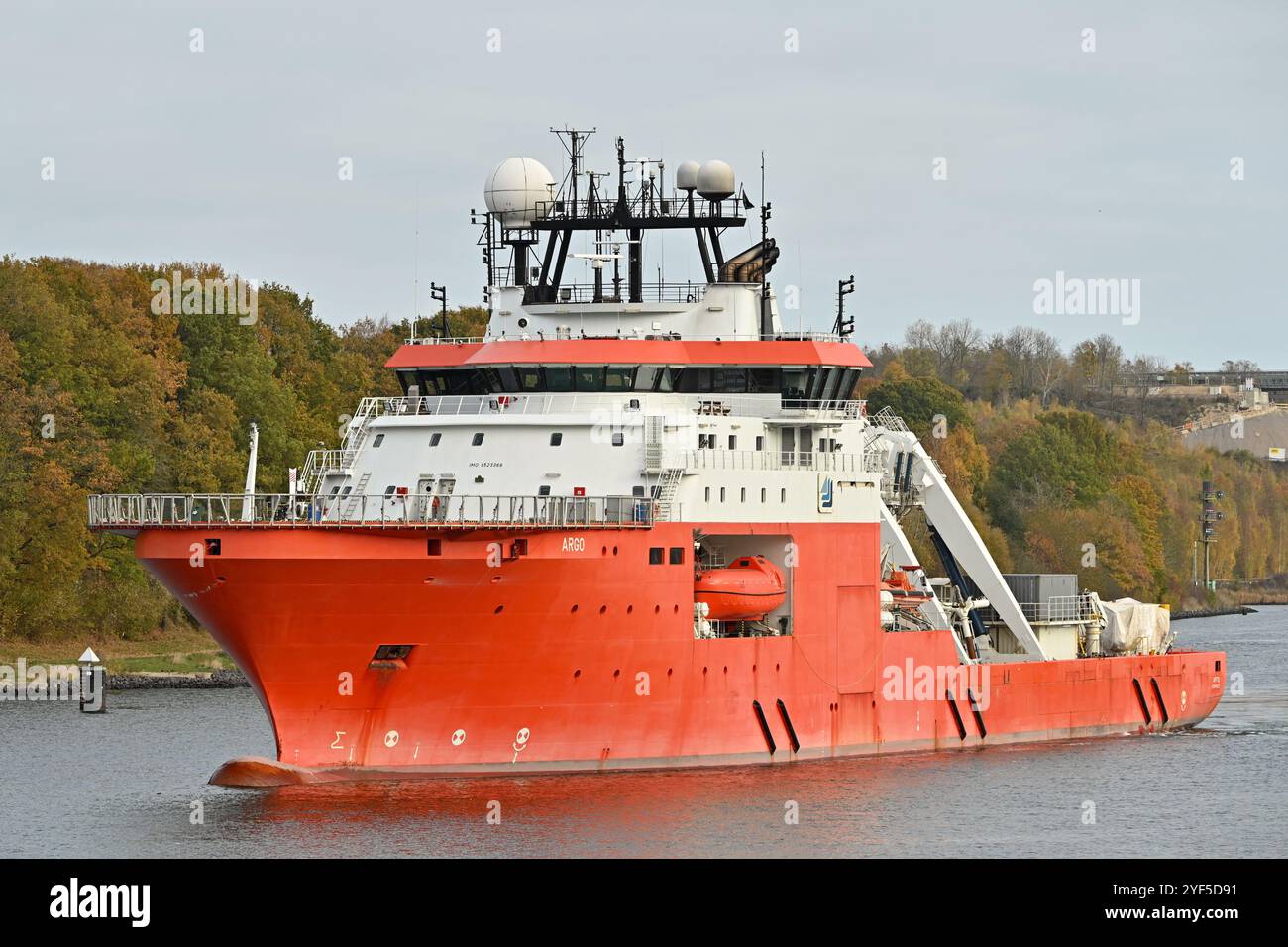Offshore Support Vessel ARGO passing the Kiel Canal Stock Photo - Alamy