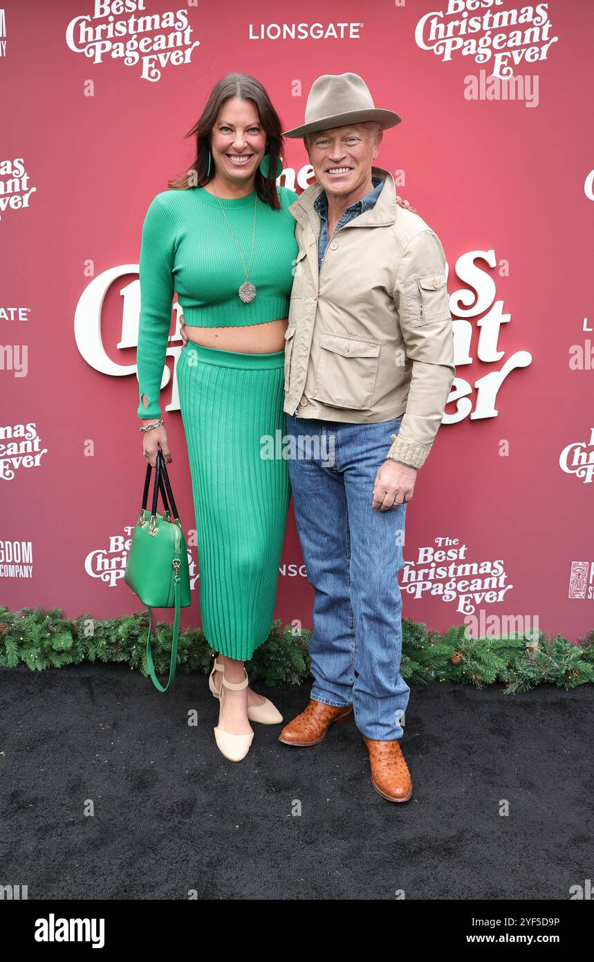 LOS ANGELES, CA - NOVEMBER 02: Ruve McDonough, Neal McDonough at "The ...