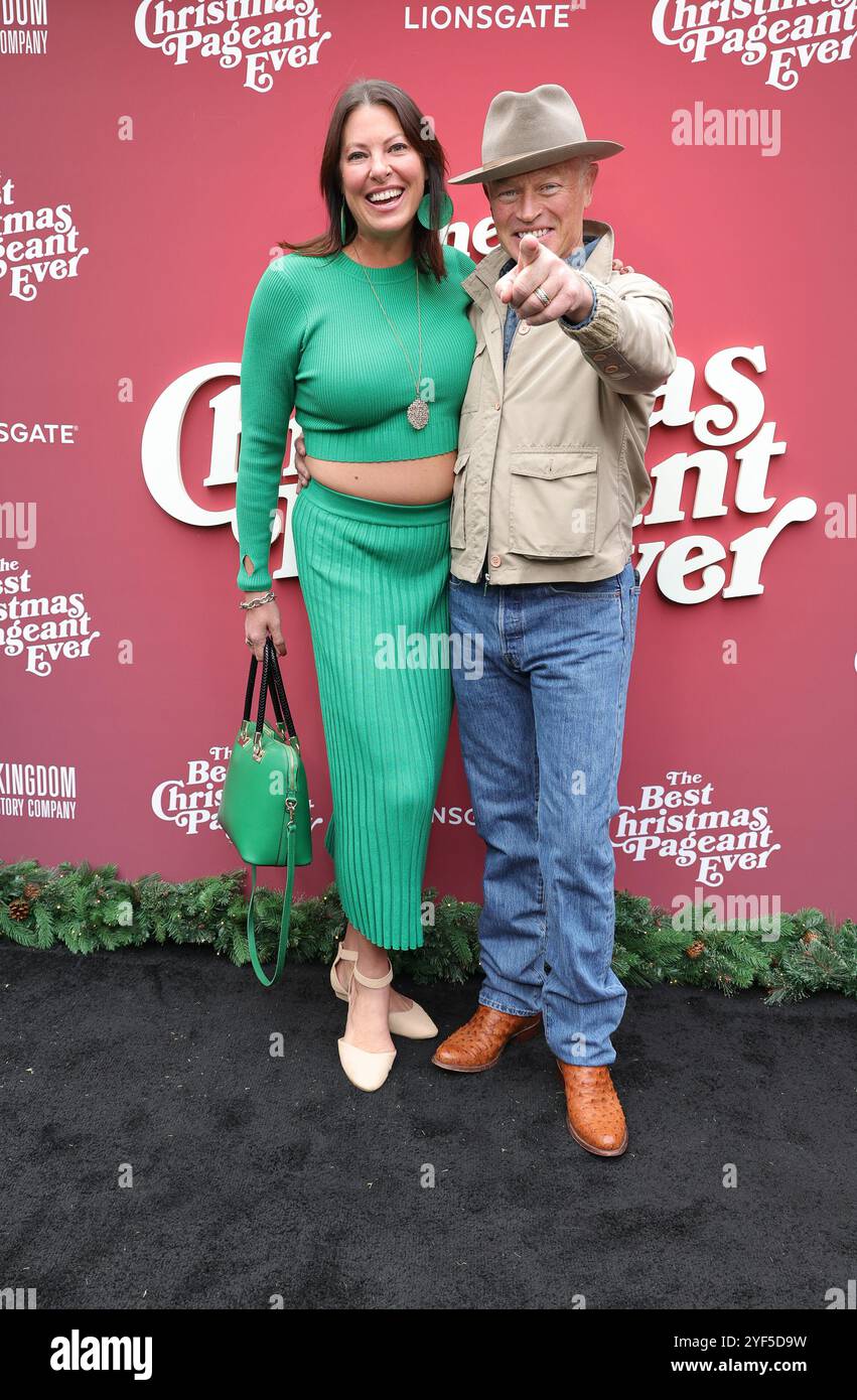LOS ANGELES, CA - NOVEMBER 02: Ruve McDonough, Neal McDonough at "The ...