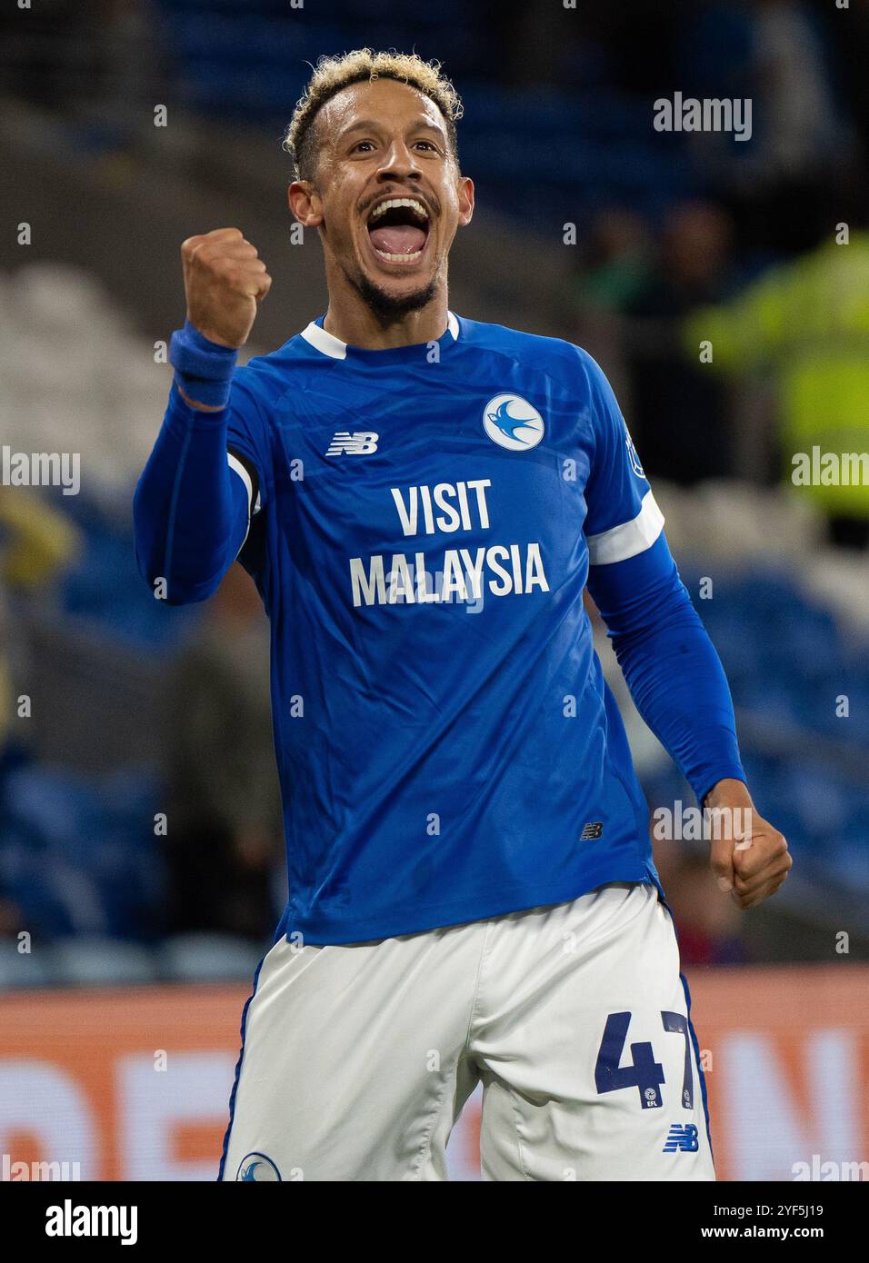 Callum robinson cardiff city hi-res stock photography and images - Alamy