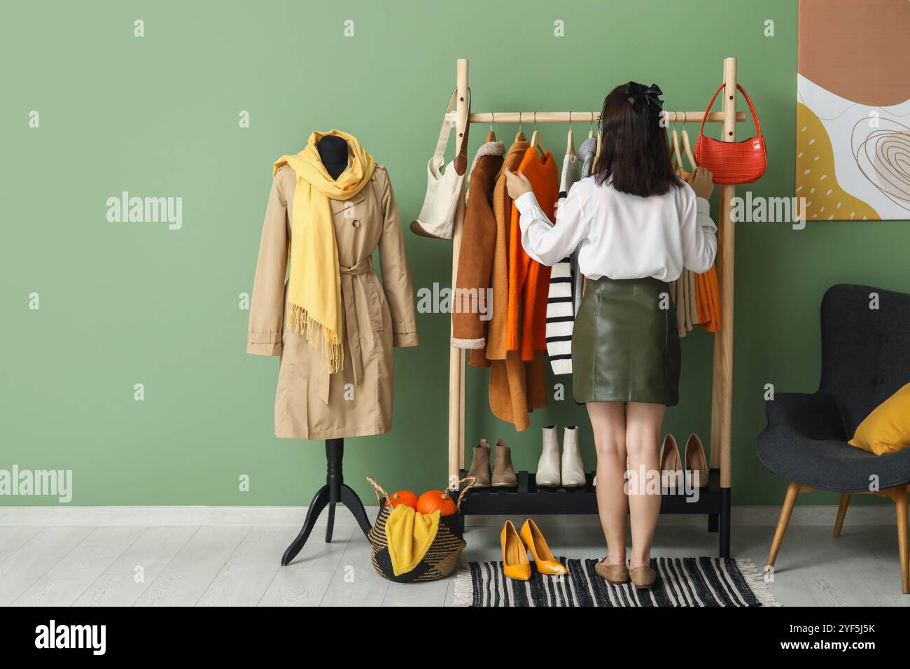 Choosing warm accessories hi-res stock photography and images - Alamy