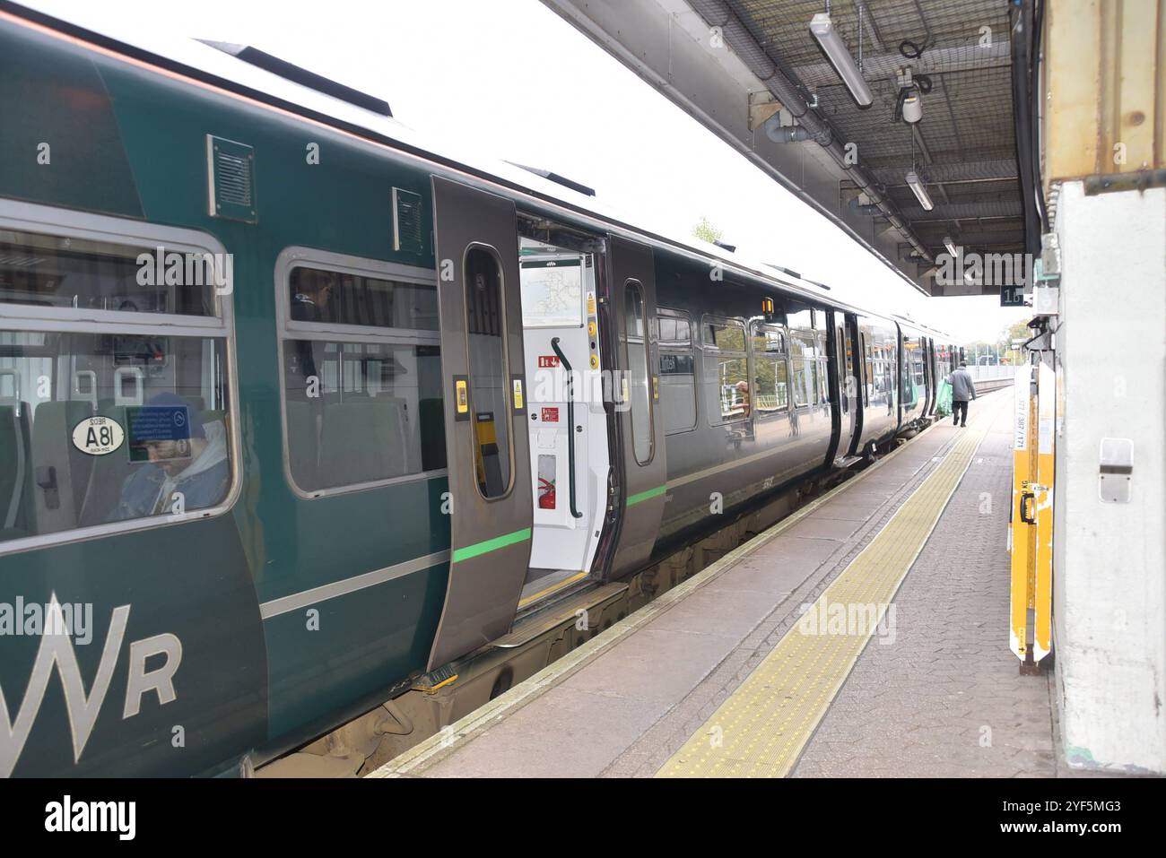2024 london to brighton veteran car rally hi-res stock photography and ...