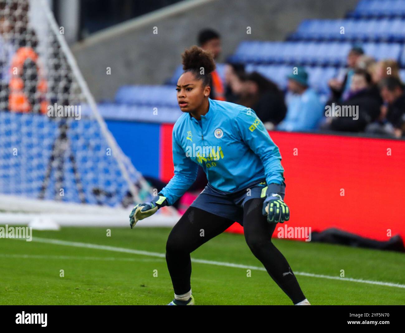 London, UK. 3rd Nov, 2024. Goalkeeper Khiara Keating (35 Manchester ...