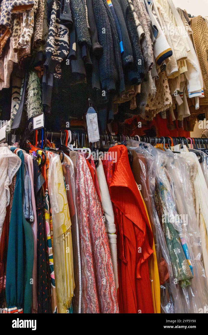 Contemporary fashion setup hi-res stock photography and images - Alamy