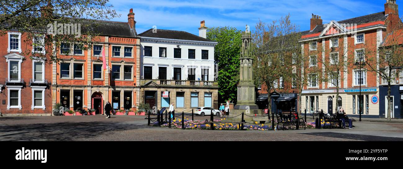 The market square and war memorial in Retford town, Bassetlaw ...