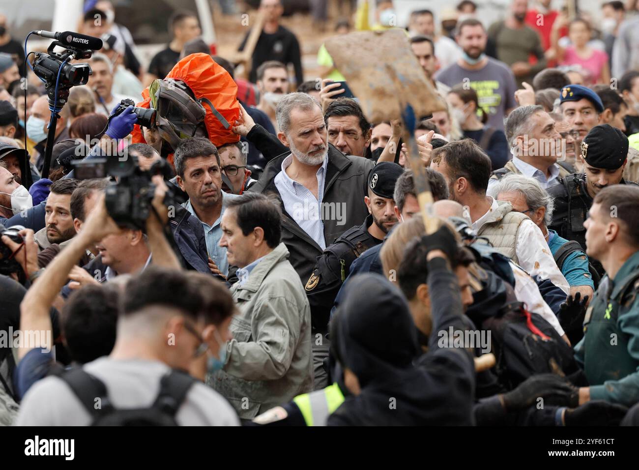 PAIPORTA (VALENCIA), 03/11/2024.- El rey Felipe, durante su visita a ...