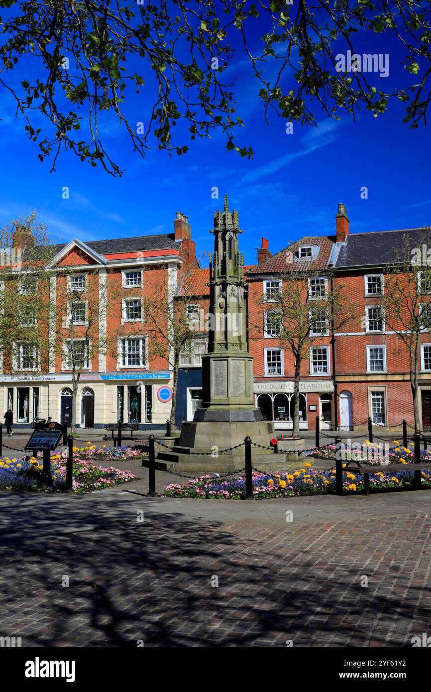 The market square and war memorial in Retford town, Bassetlaw ...