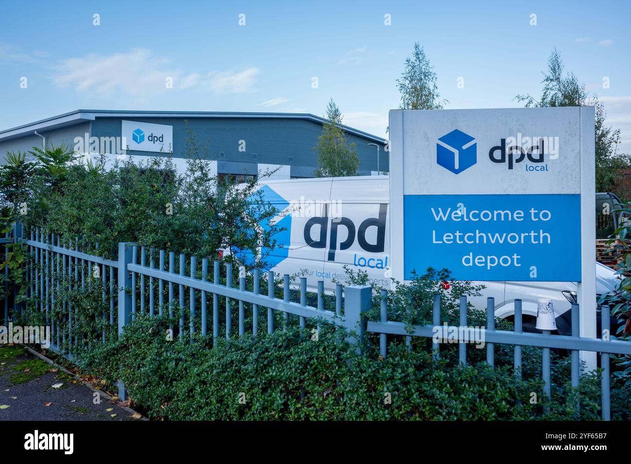 Dpd letchworth depot hi-res stock photography and images - Alamy