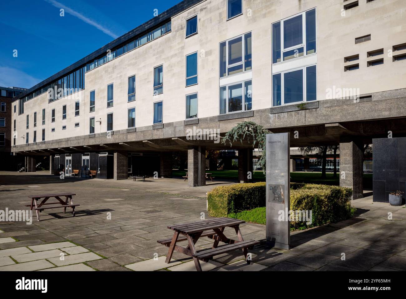Raised Faculty Building Cambridge University Sidgwick Site. Architects ...