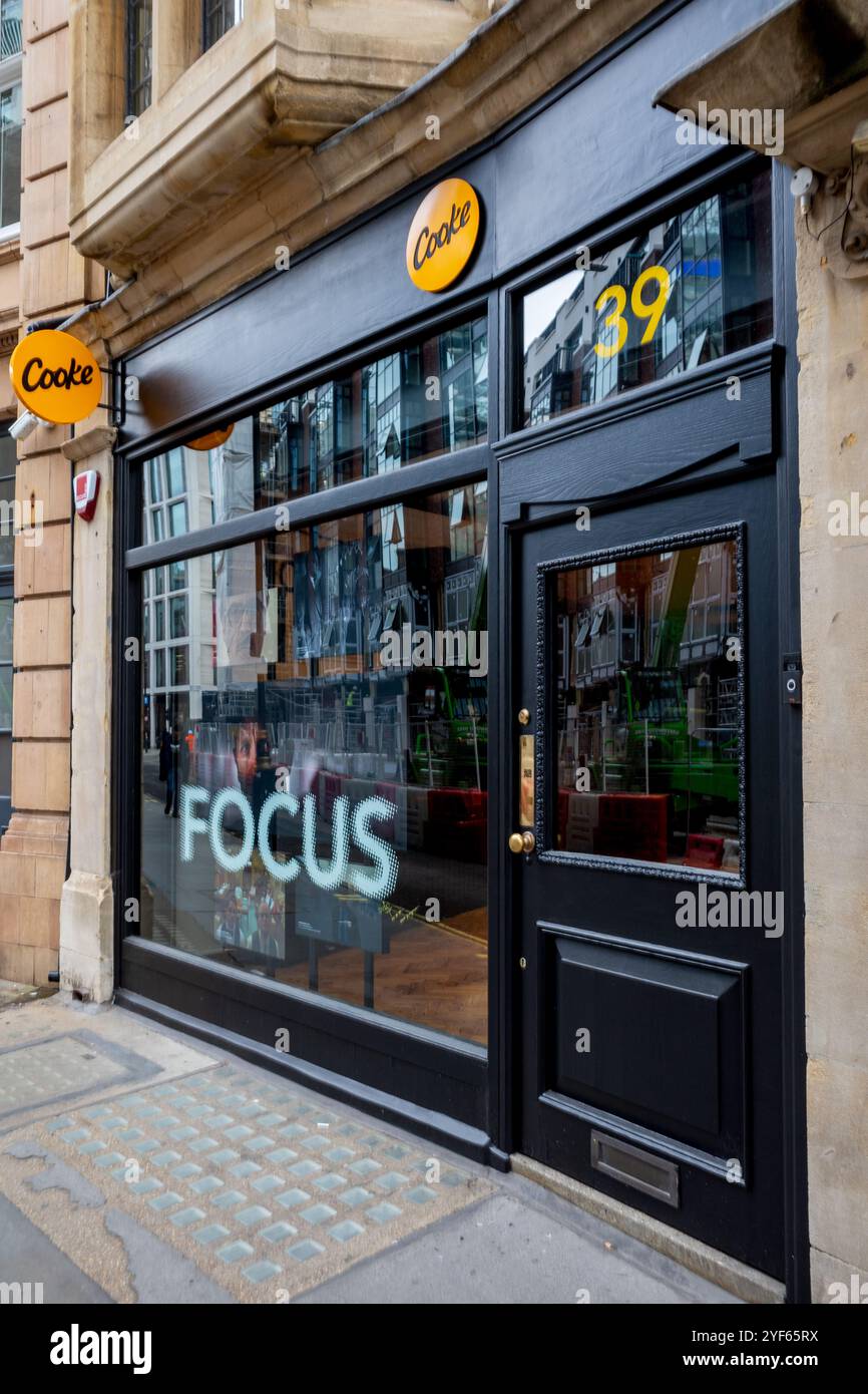 Cooke optics showroom london hi-res stock photography and images - Alamy