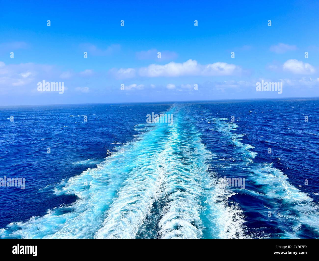 Watercaps hi-res stock photography and images - Alamy