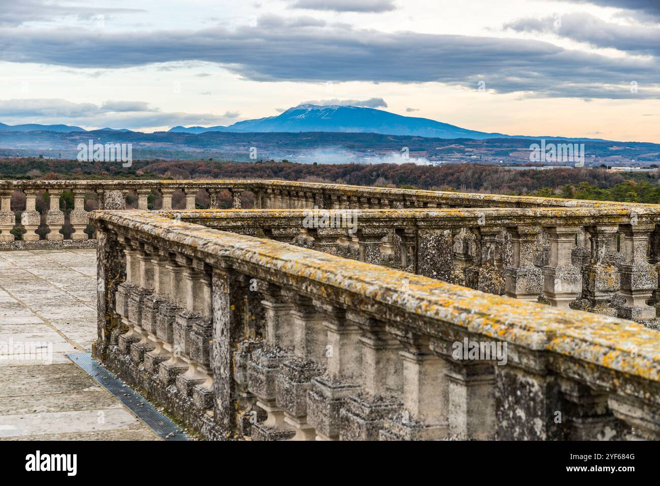 Castle grignan in drome hi-res stock photography and images - Alamy