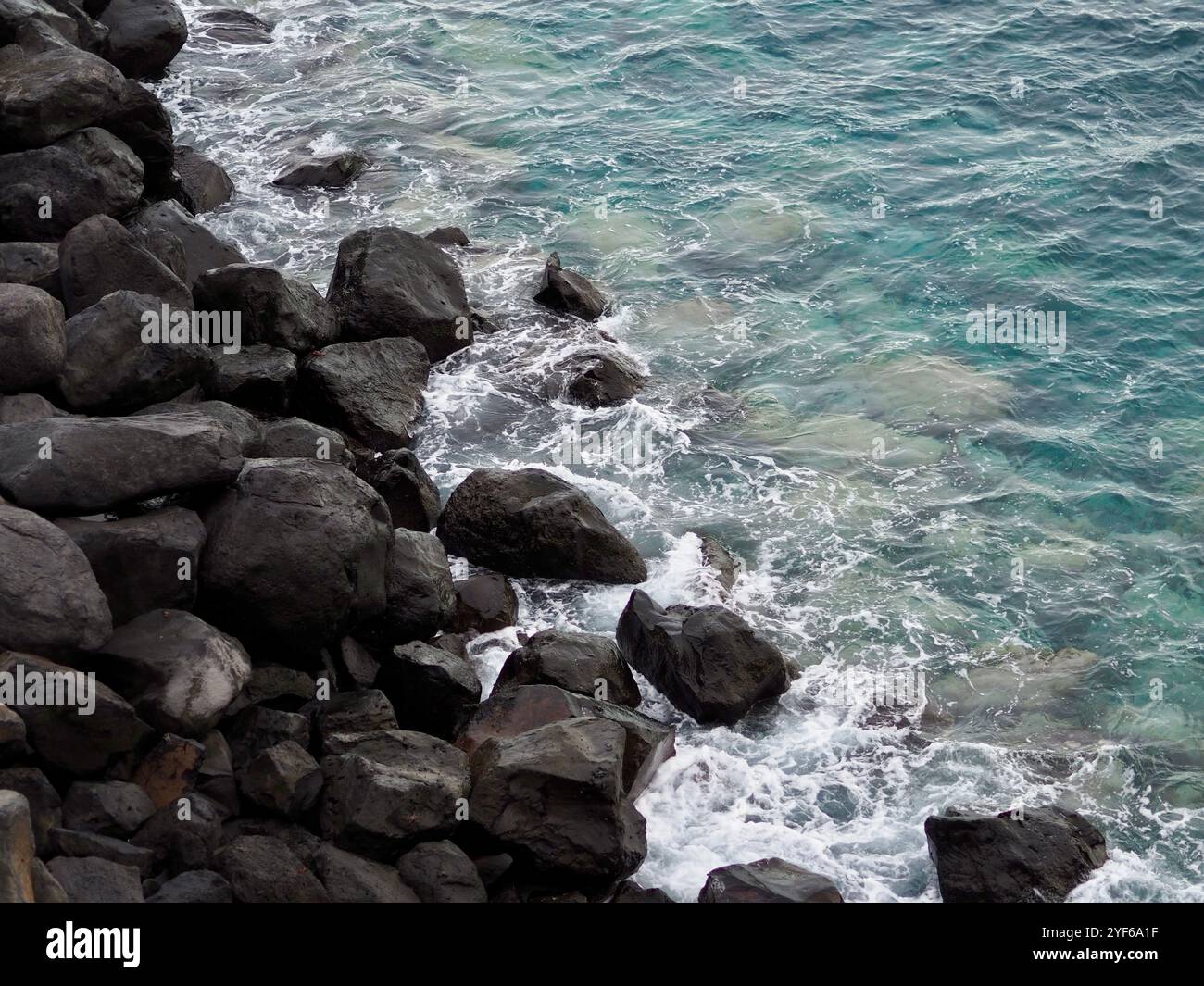 Display of large rocks hi-res stock photography and images - Alamy