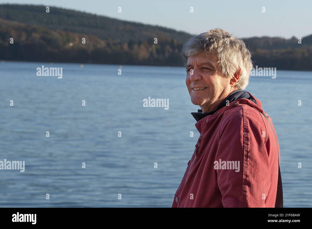 Happy smiling person hi-res stock photography and images - Alamy